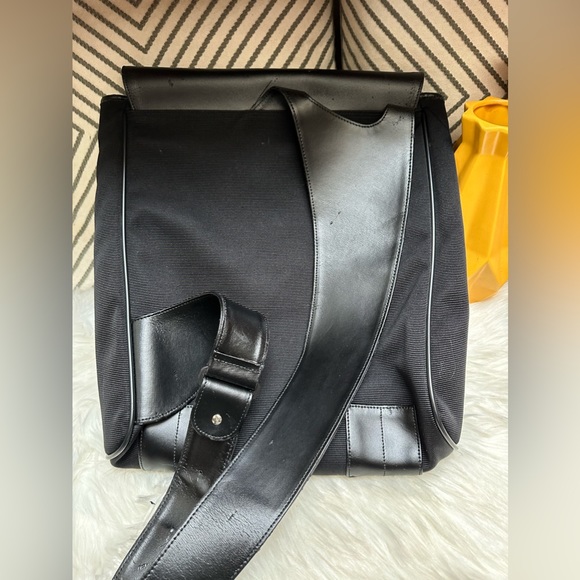 Montblanc | Bags | Montblanc Meisterstuck Leather Messenger Bag ...